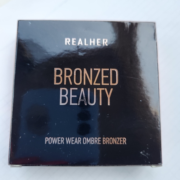 RealHer | Makeup | Realher Power Wear Ombre Bronzer In Bronzed Beauty ...